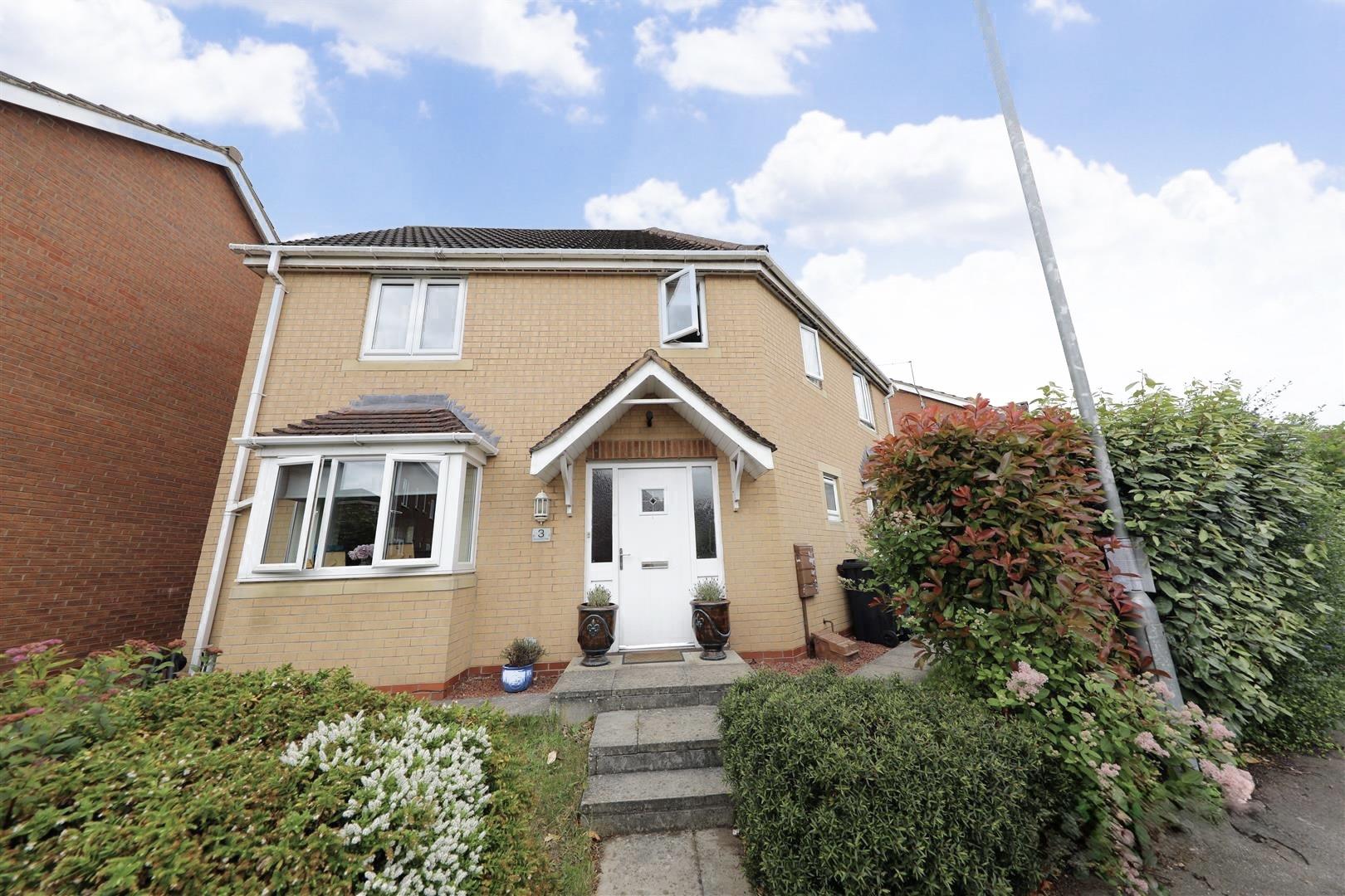 Dovestone Way, Kingswood, Hull - Symonds & Greenham